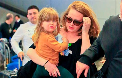 Los Famosos Que Más Cuidan La Ropa De Sus Hijos Flipanet