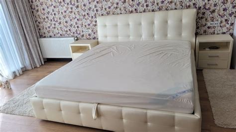 Двоспальна кровать з тумбами і матрасом 25 000 грн Меблі для спальні Полтава на Olx