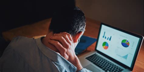 What Is Tech Neck Explainer And Exercises To Relieve Pain