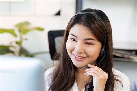 Essential Customer Service Tips To Enhance Satisfaction And Build Loyalty