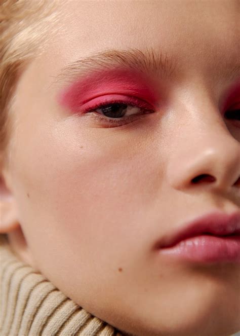 Макияж в розовых тонах | Pink makeup, Pink makeup tutorial, Trendy makeup