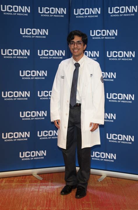 Uconn School Of Medicine Welcomes The Class Of 2027 Uconn Today