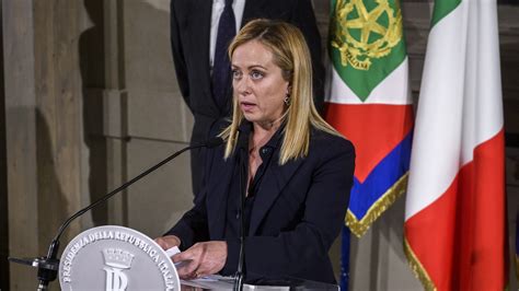 Джорджа Мелони положи клетва като министър председател на Италия Big5 Bg