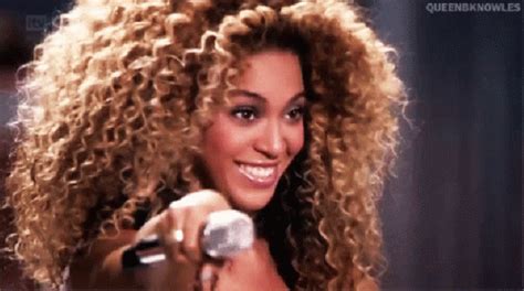 Beyonce Dancing  Beyonce Dancing Laughing Discover And Share S