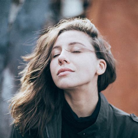 Habits Of People Who Are Filled With Self Doubt But Dont Realize It Yourtango