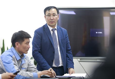 М Баяраа Шаардлага хангаагүй шугам тавьсан компаниудад хариуцлага тооцно Hunnu Mn