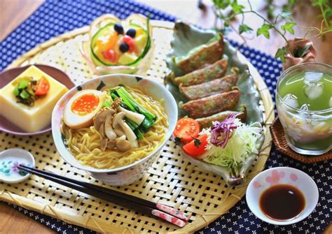 Pin Von Chesley C Auf Café De Chesley