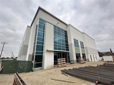 Compass Danbe Real Estate Partners