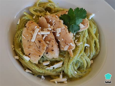 Espagueti Verde Con Pollo Receta Fácil Y Rápida