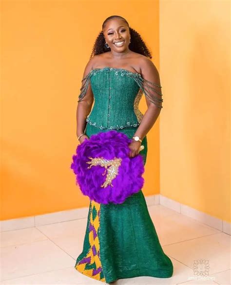 Green Kente Style 004 Kente Knots