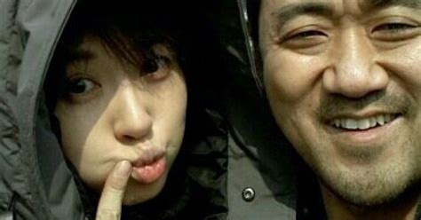 마동석 김선아 귀요미 인증샷 미녀와 야수