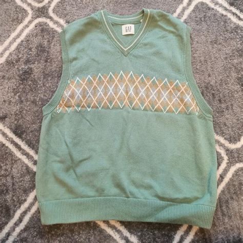 Желетка — ціна 104 грн у каталозі Жилетки Купити жіночі речі за доступною ціною на Шафі