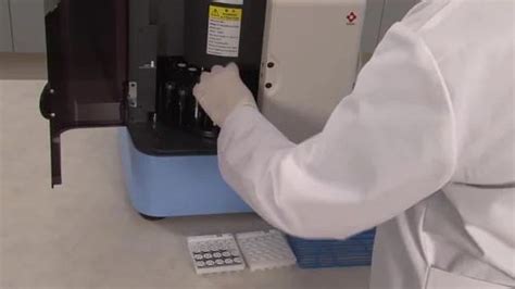 Fully Automatic Hormones Tosoh Aia 360 Immunoassay Analyzer For Hospital User Input Touch At