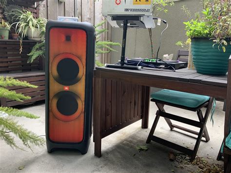 JBL PartyBox 1000 review: Prime Bluetooth speaker | Popular Science