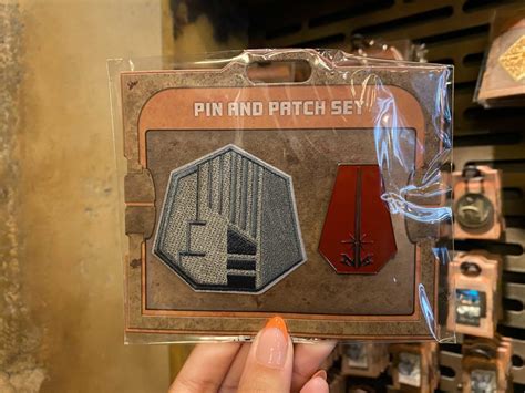 Photos Savis Workshop Pin And Patch Sets New Apparel Land In Star Wars
