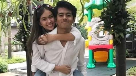 Punya Tahi Lalat di Tangan, Rizky Pahlevi Diduga Lelaki di Video Syur Mirip Rebecca Klopper