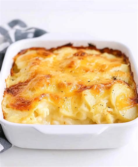Cheesy Scalloped Potatoes Recipe