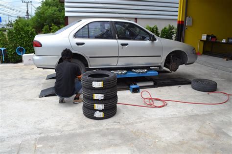 DUNLOP R1 185-65R14 ปี16 ราคาไม่แพง ชุดละ 5200 ครับ ทรัพย์รุ่งเรือง ...