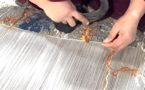 زنان قالین‌باف در جوزجان کارمان سخت و مزدمان کم است تلویزیون آمو