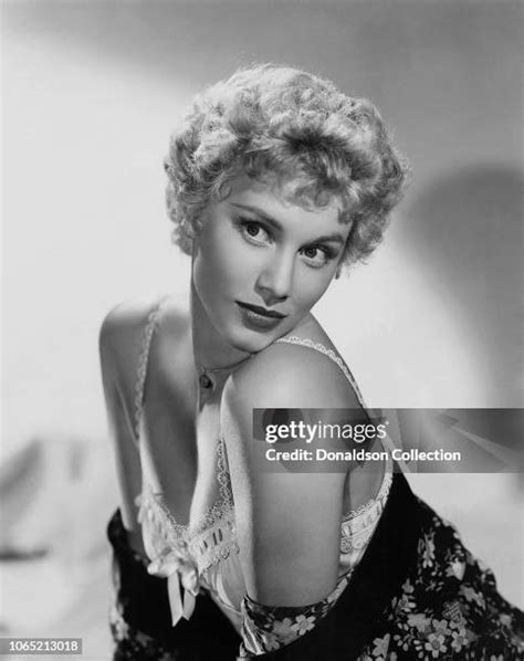 2868 Linda Christian Photos And High Res Pictures Getty Images