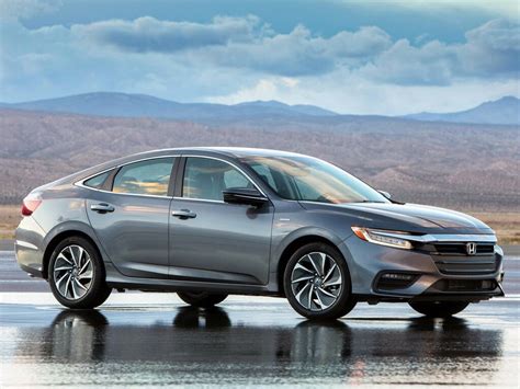 Хонда Инсайт технические характеристики. Honda Insight комплектации и ...