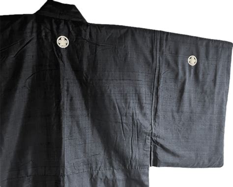 Kimono Japonais Traditionnel Homme Soie Noire Tsumugi Kajinoha Montsuki