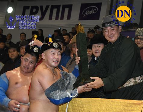 Ерөнхийлөгчийн цомын төлөөх барилдаанд Улсын начин Д Амарсайхан түрүүллээ Dnn Mn