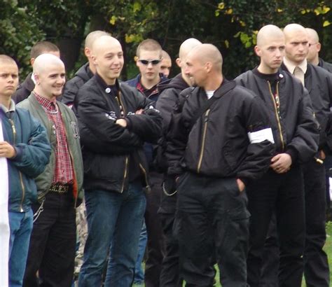 Пин от пользователя Christopher Whall на доске Skinheads | Панк, Скинни ...