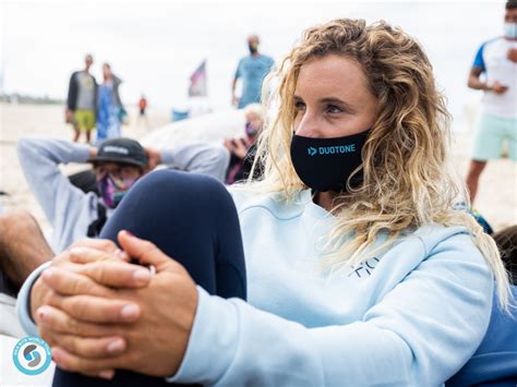 Paula Novotna Gka Kite World Tour