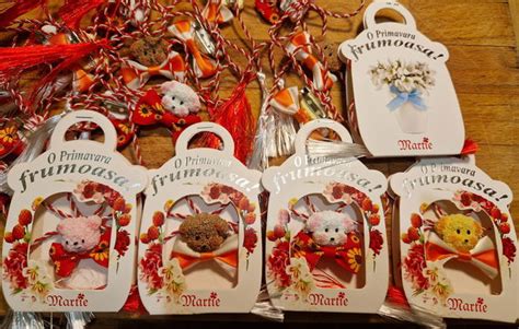 Martisor Catel Cu Fundita Breslo