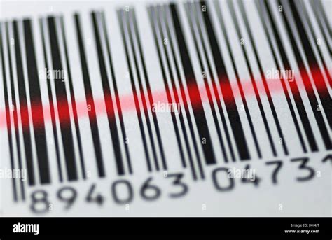 Lecture de code barres Banque de photographies et dimages à haute résolution Alamy