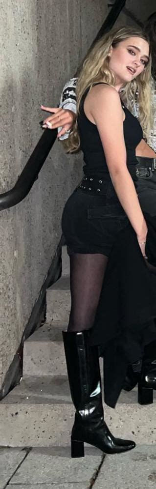 Lizzy Greene R Celebrityboots
