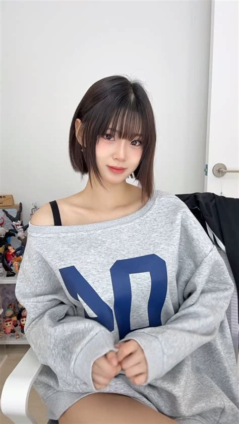 Jang Eunbi Hi Guys I‘m Eunbi Ive Been Doing My Youtube Since