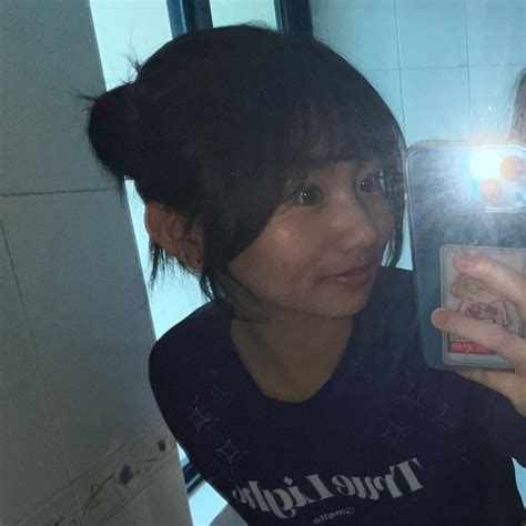 Elsa Threads Say More