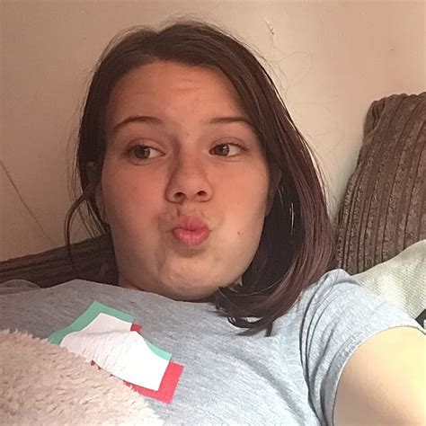 Isabelle Turner Youtube