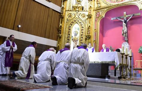 La Iglesia Española Recaba Testimonios De Abusos Cometidos Contra Más