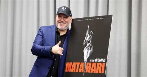 올 겨울 뮤지컬 공연장은 프랭크 와일드혼 천하