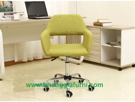 Ghế Xoay Cho Ngồi Quầy Lễ Tân Jc 31 Khang Gia Furni