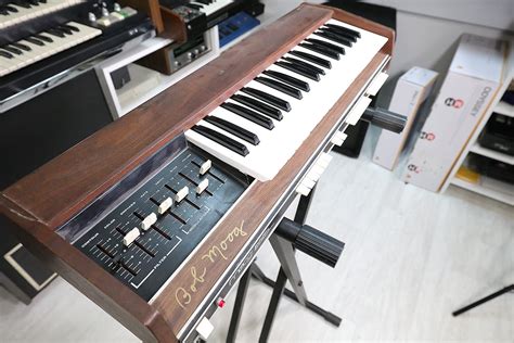 Matrixsynth Moog Satellite Analog Synthesizer Signed By Bob Moog Sn 2176782