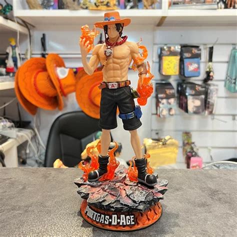 فیگور انیمه گالری فرزام