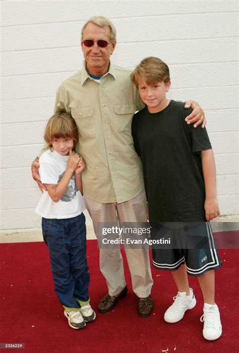 Actor Roy Scheider With Daughter Molly And Son Christian Arriving At News Photo Getty Images