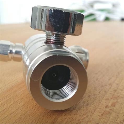 Fluval Co2 Regulator Pet Supplies Homes And Other Pet Accessories On