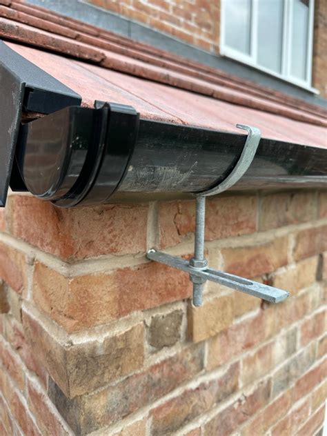 Surefix Rise And Fall Gutter Bracket Surefix Uk