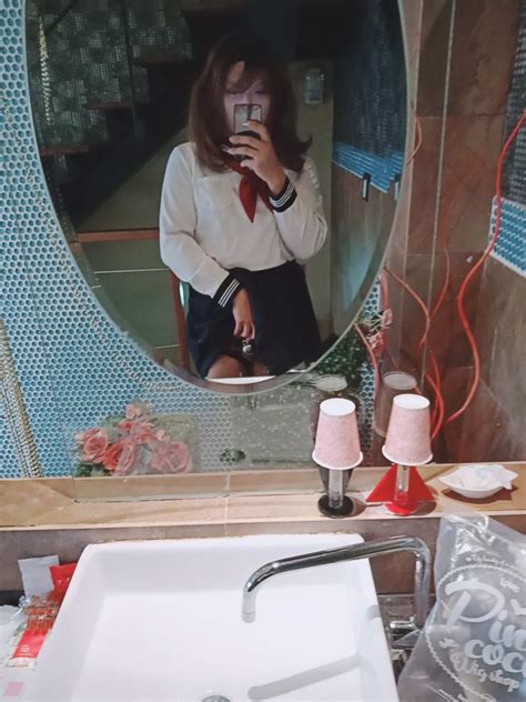 上班前遞上宵夜 宵夜不要吃太辣 所以歡淫 找亮點 https t co PEZViqecRD cd偽娘 cossdresser Follow girldick NSFW