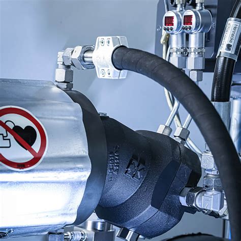 고압 응용을 위한 헤네케 펌프 제품군 정확한 미터링 재현성 및 효율성의 선두주자 유한회사헤네케 폴리우레탄 프로세싱 기계 플랜트 및 기술