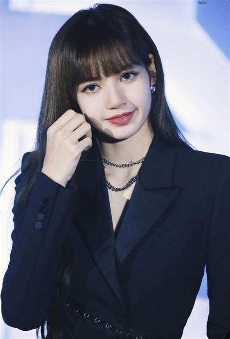Mentor Lisa🖤💗 Korean Girl Celebrities Blackpink Lisa
