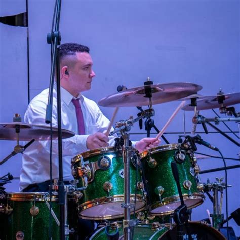 Thomas Bs 🥁drums Youtube