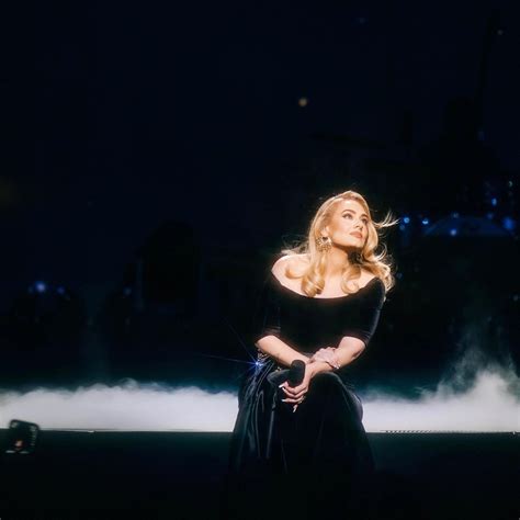 Adele Fez Terapia 5 Vezes Ao Dia Durante Separação De Simon Konecki