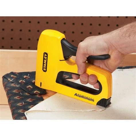 Light Duty Stanley Staple Gun Model Namenumber 6 Tr35 At Rs 620 In