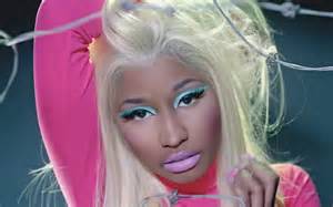Nicki Minaj Attacks Chrissy Teigen Over Grammy Reaction Saying She